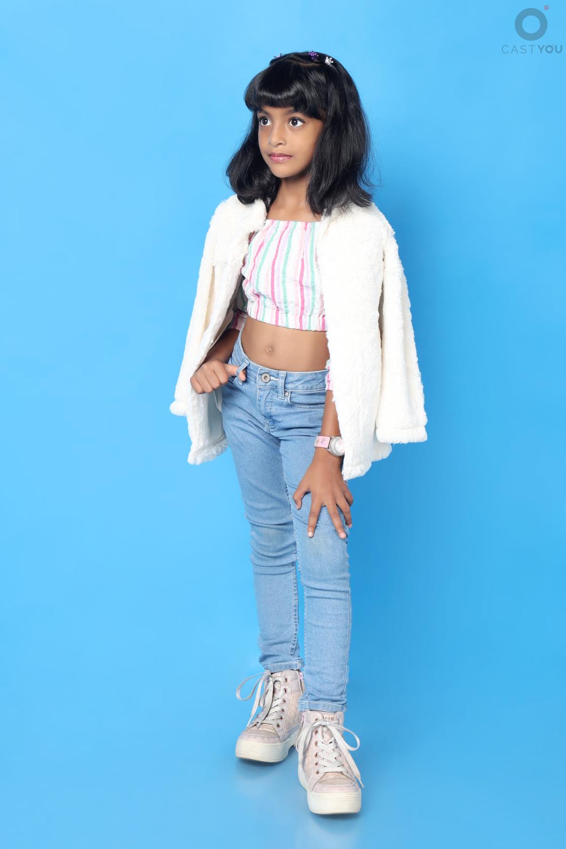 Laxin Riya - CastYou